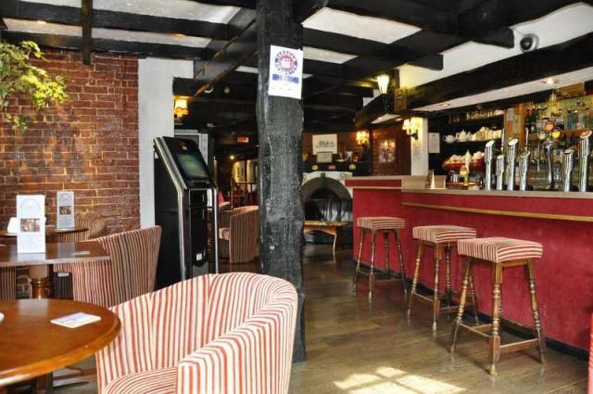 Our Gallery - The Roundabout Hotel, Hotel in Fareham