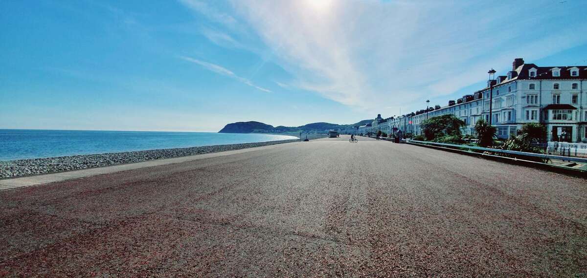 Gallery - Pebble House,in Llandudno