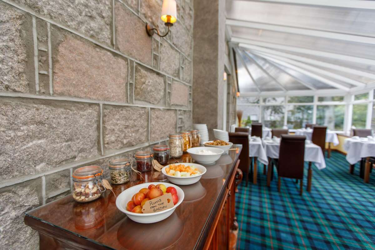 Our Gallery - No.45, Guest House in Ballater