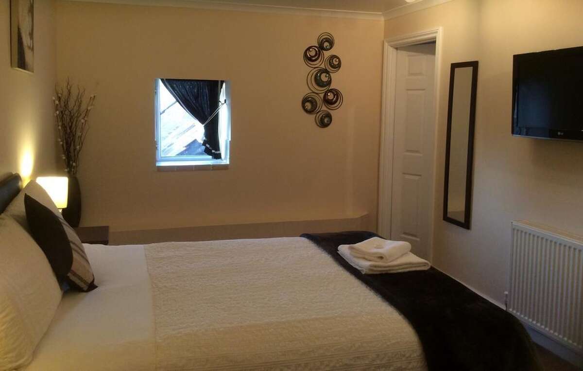 Gallery - The Silverton Inn, Stay in Exeter