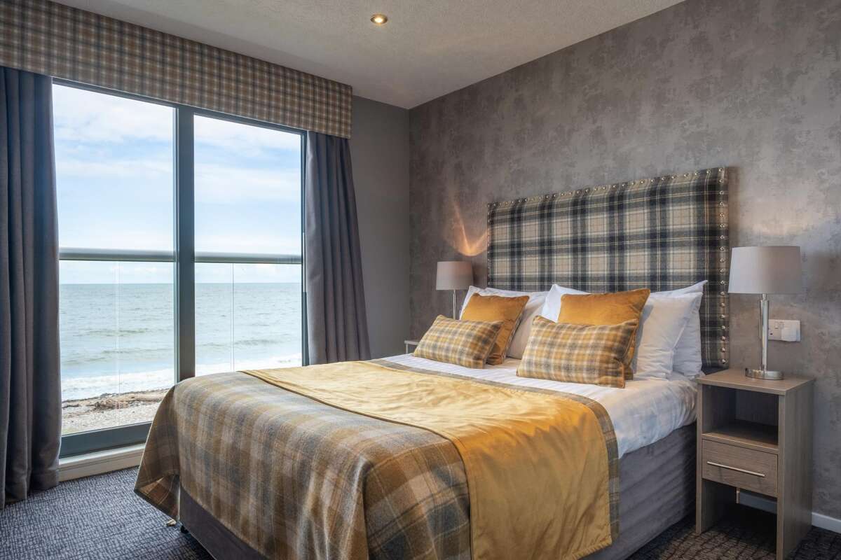 Our Gallery - Number 44 Hotel & Bar, Hotel in Stonehaven