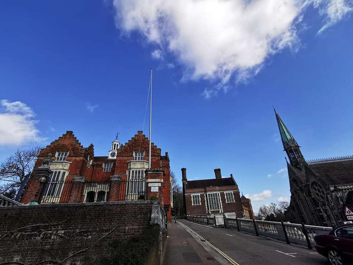 The Hindes Hotel in Harrow / 3 Diamond Rated- English Tourist Board and RAC