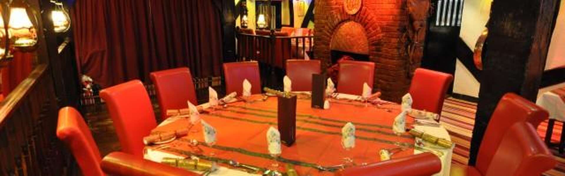 Restaurant - The Roundabout Hotel, Hotel in Fareham
