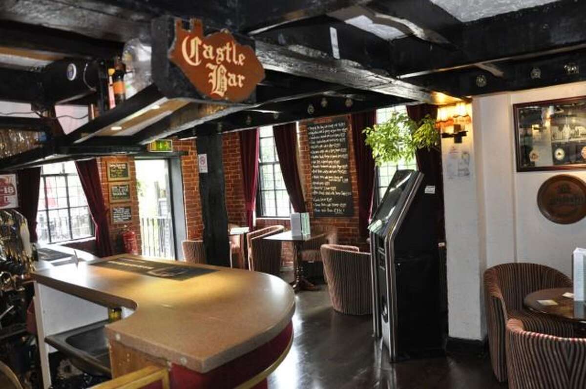 Our Gallery - The Roundabout Hotel, Hotel in Fareham