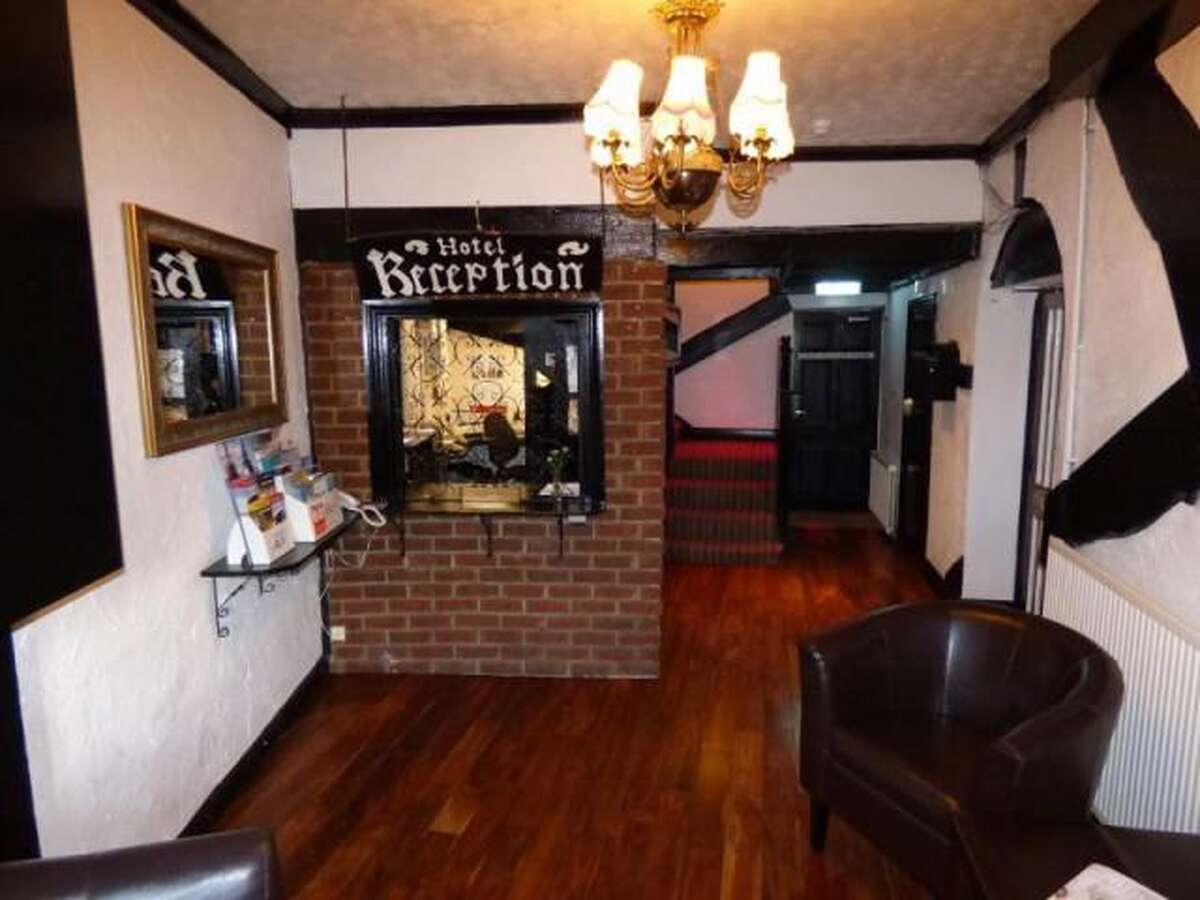 Our Gallery - The Roundabout Hotel, Hotel in Fareham