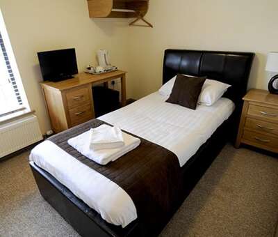 Home - The Elm Tree Inn, Restaurant ,Bar & Accommodation , Freehouse in ...