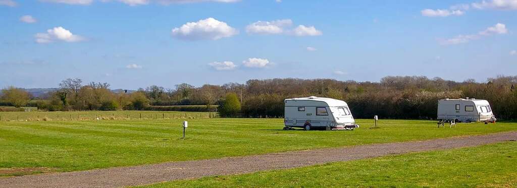 Home - Weston Caravan and Campsite, Holiday Park in Bicester
