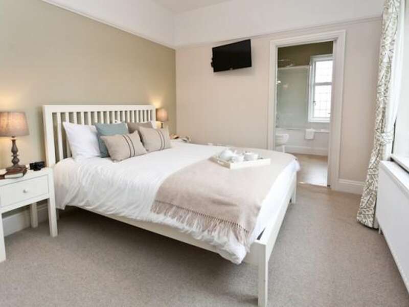 Home - Bath Arms Hotel, Hotel in Cheddar