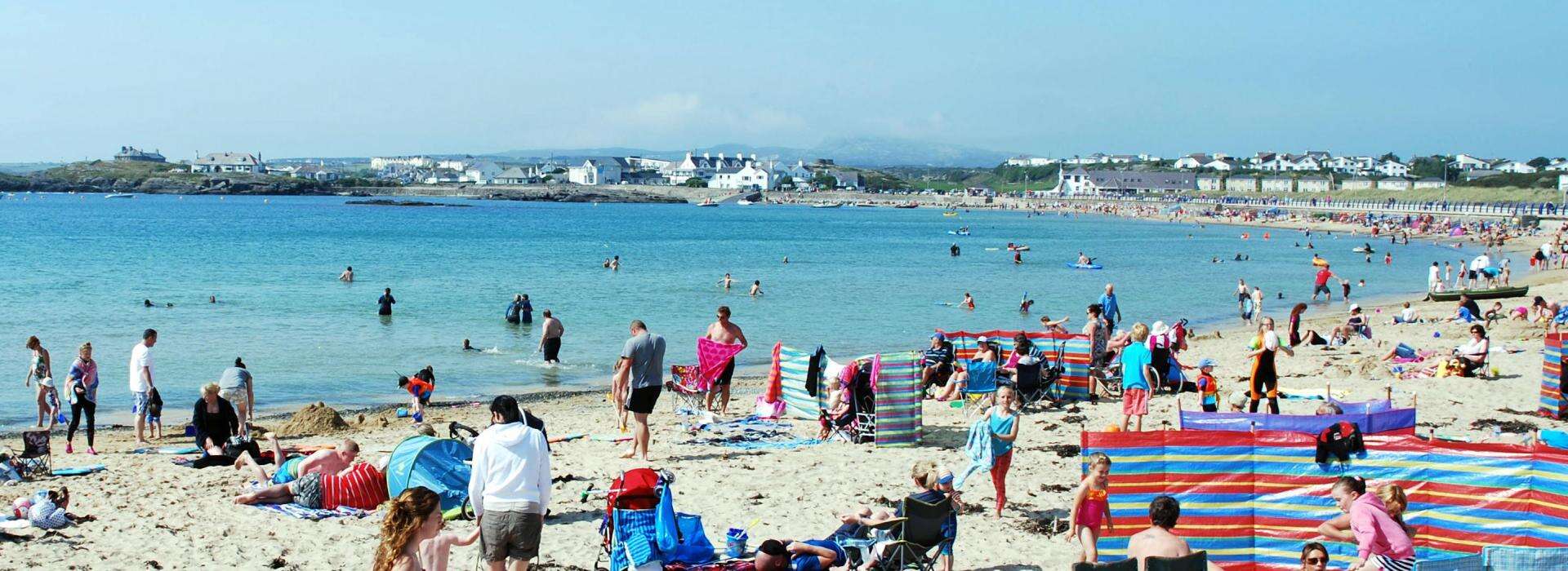 Great Value Accommodation in Trearddur Bay, Anglesey | The Beach Motel